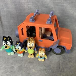 Toys | Bluey Family 4wd Car Playset W Bluey Bingo Chilli Bandit Figures ...